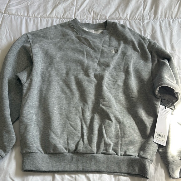 ALO Yoga | Sweaters | Alo Gray Sweater Small New | Poshmark